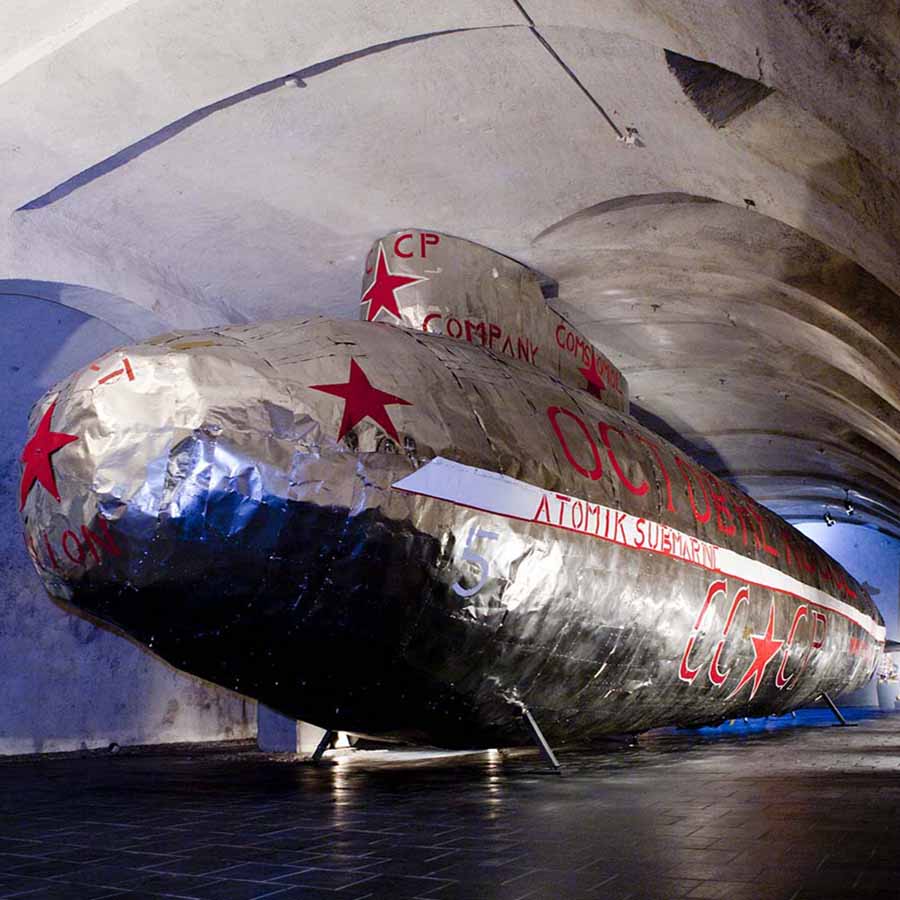 ATOMIK MAGIK CIRCUS - François Burland, artiste suisse